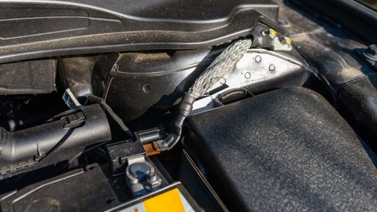 5 Reasons the Service AdvanceTrac Warning Light is On (And How to Reset ...